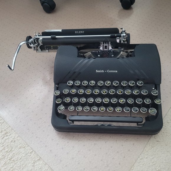 Vintage-antique | Office | Vintage Smith Corona ...
